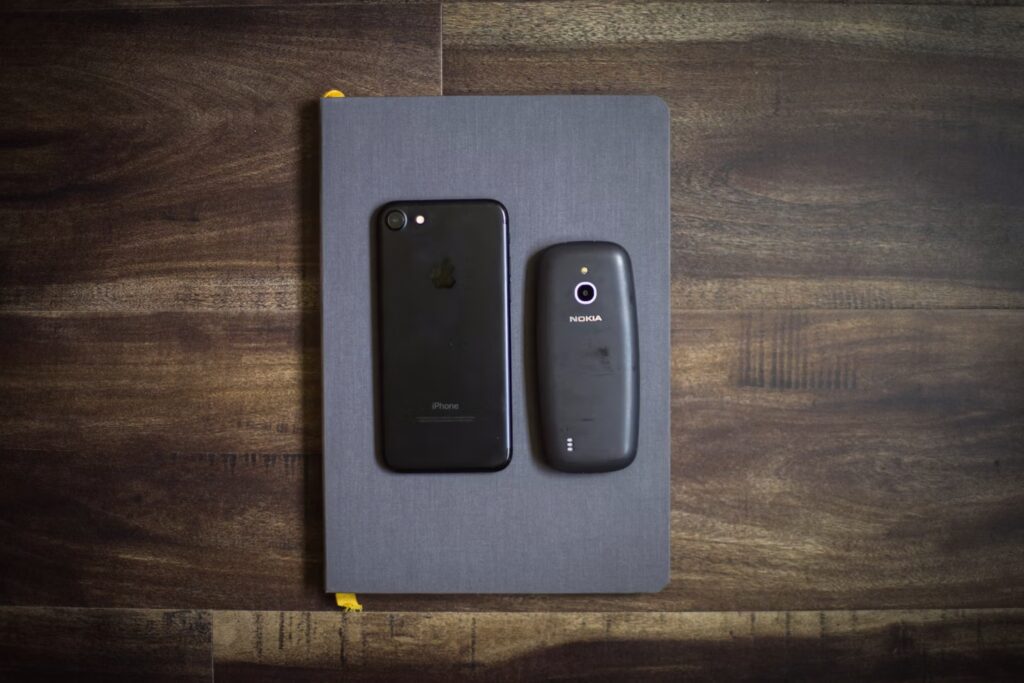 iPhone 16 vs Samsung Galaxy S24: Which Should You Buy in 2025? - ReHack