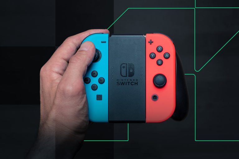 Can You Use a Switch Pro Controller on PC? (Updated for 2025) - Rehack