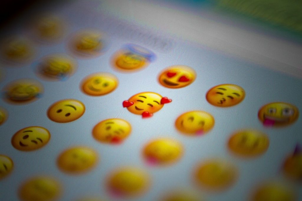 Top 100 Emojis Explained: Emoji Meanings Chart - Rehack
